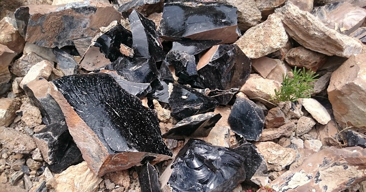 Fragments d'obsidienne - Géodiversité.NET