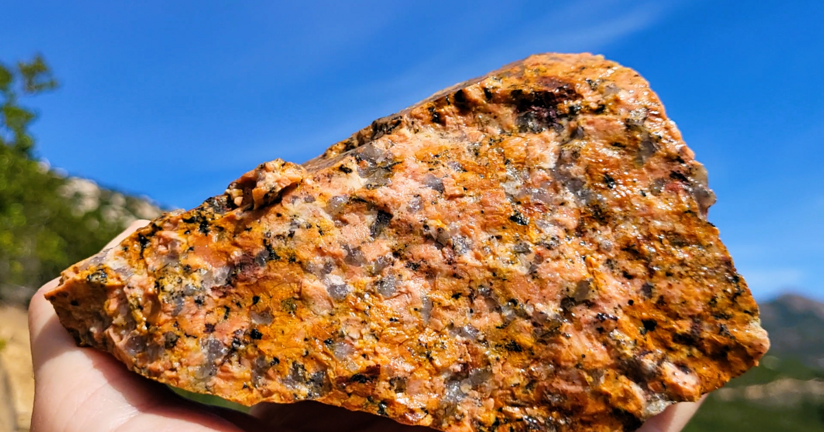 Syénogranite - Géodiversité.NET