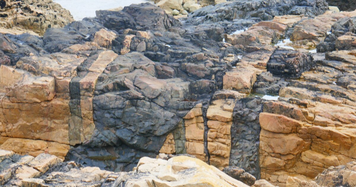 Filons de Dolérites - Géodiversité.NET