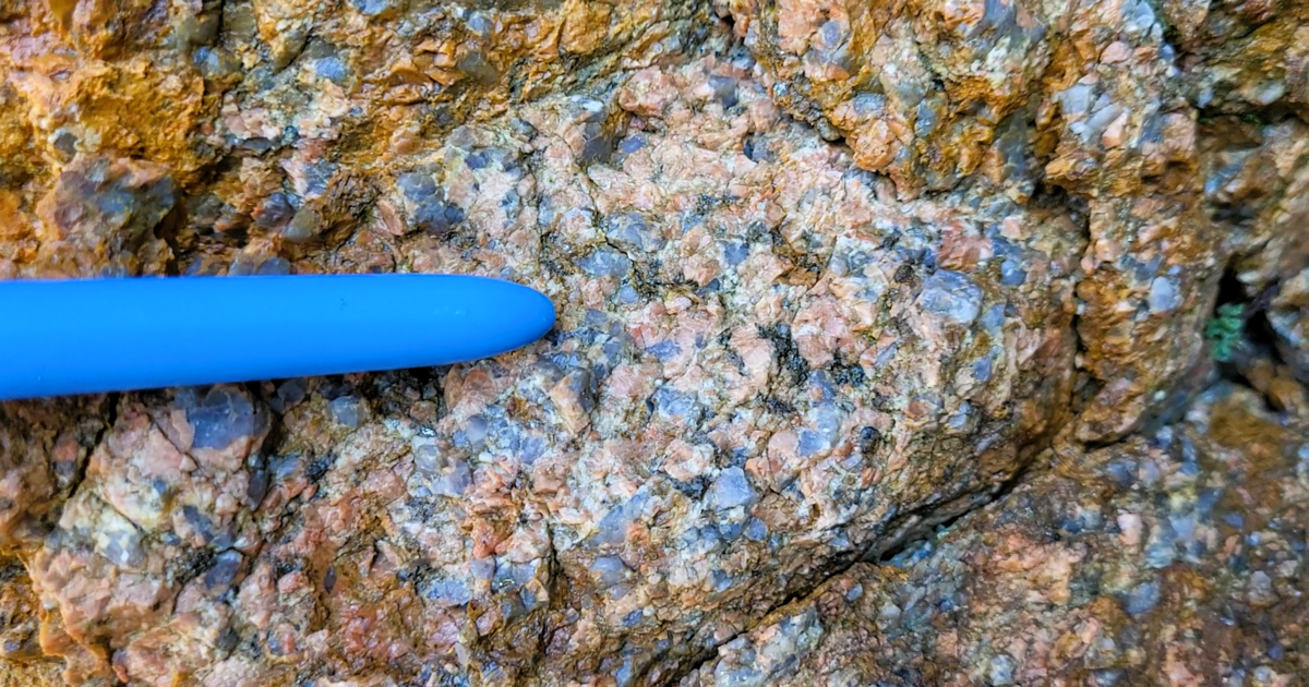 Syénogranite - Géodiversité.NET