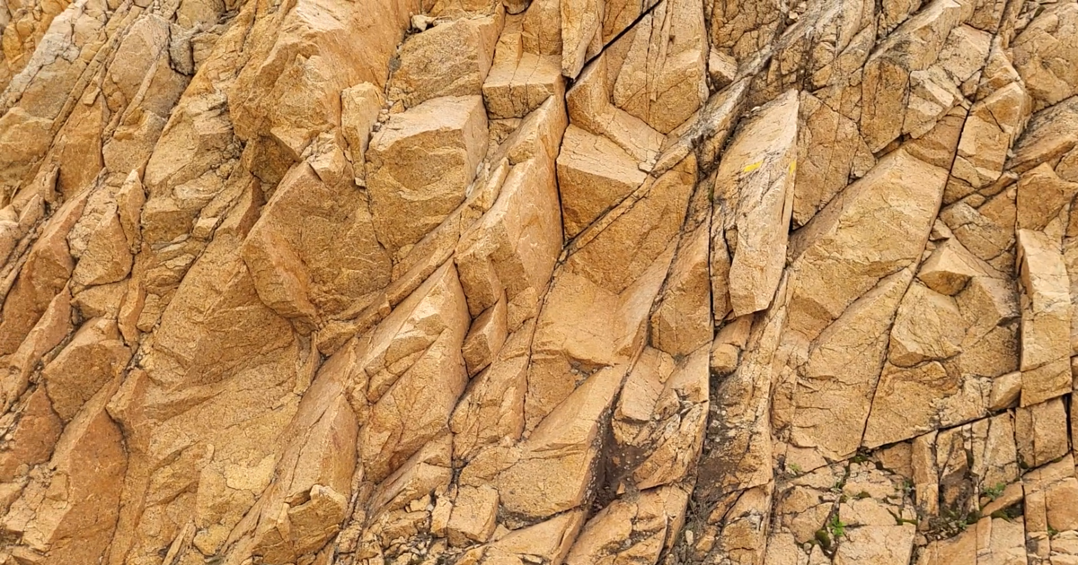 Granite Leucocrate - Géodiversité.NET