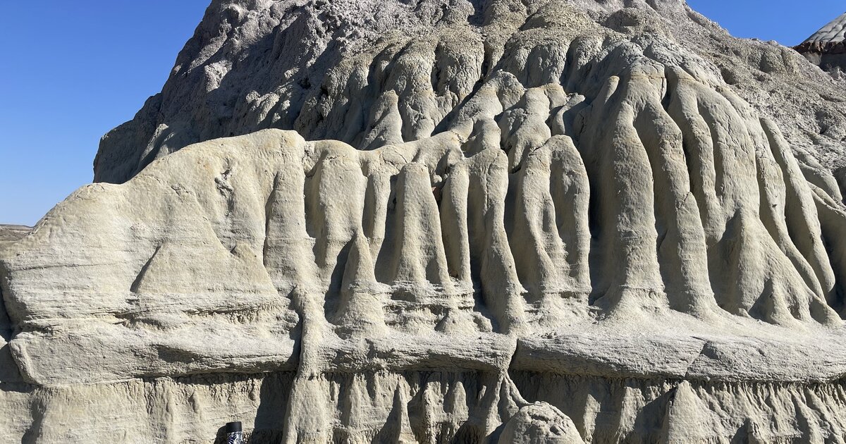 Figures d'érosions visibles dans les Badlands canadiennes ...